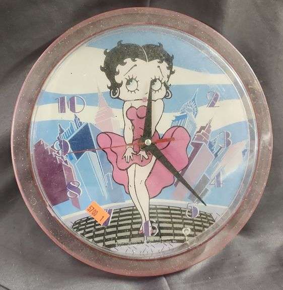Betty Boop Clock 10” - Metzger Property Services, LLC