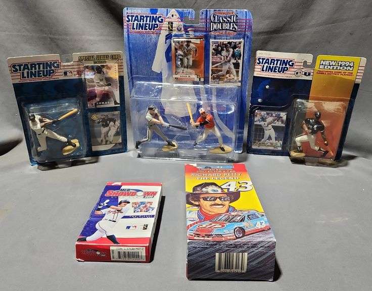 (3) Starting Line Up Sports Superstar Collectible, MLB Showdown Card ...