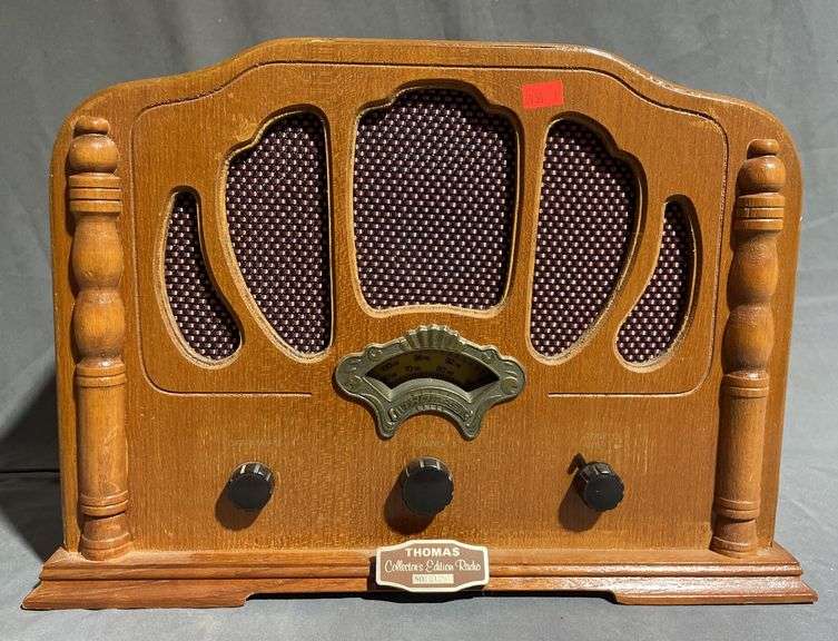 Thomas Collectors Edition Radio No. 1071 14.5” - Metzger Property ...