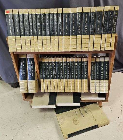 Wood Bookshelf with Contents Inc. World Book Encyclopedia Set A-Z ...