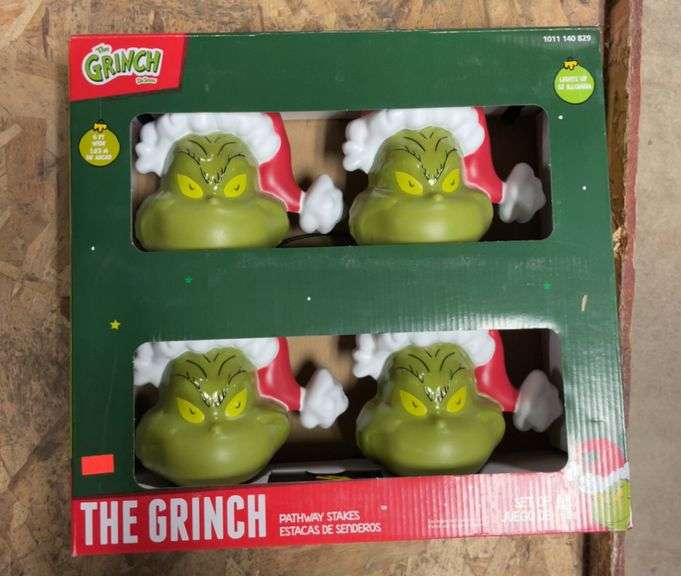 The grinch Dr sues Pathway Stakes 4Pk - Metzger Property Services, LLC