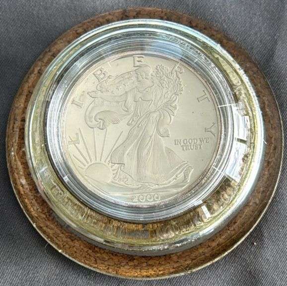 Paperweight with 2000 American Eagle 1 Troy Oz Silver Dollar - Metzger ...