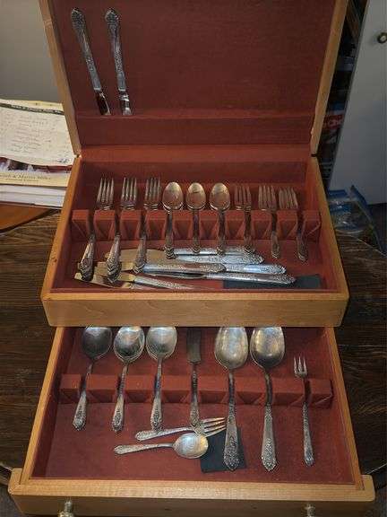 Royal Crest Sterling silver 9 place setting, silverware and serving ...