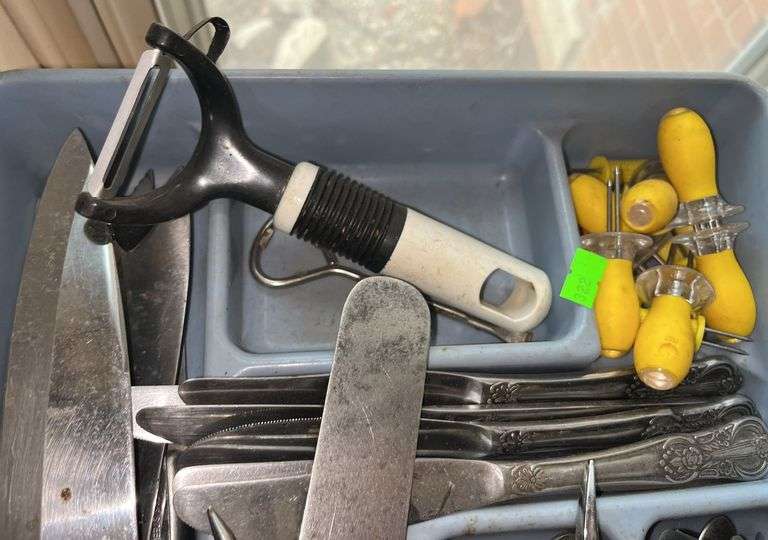 Flatware, Peeler, Knives, Tongs and Assortment in Plastic Organizer ...