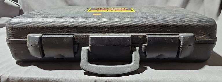 Cen-Tech Rotary Laser Level Kit Item 92801 (appears complete) - Metzger ...