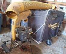 Cyclone Rake XL Jet Path Vacuum System Briggs and Stratton 9hp ...