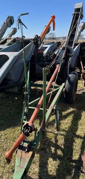 New Idea #10 1-row corn picker, 2 roll husking bed- ran through the ...