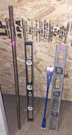 Metal Levels and Pry Bar - Metzger Property Services, LLC