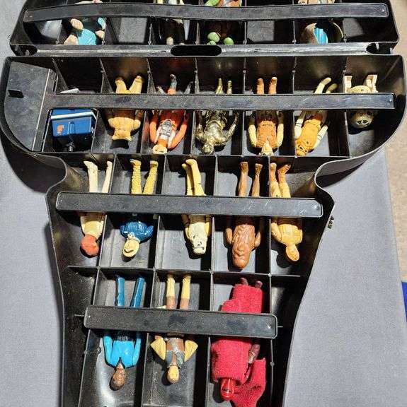 Darth Vader-Shaped Action Figure Carry Case with Assorted Star War ...