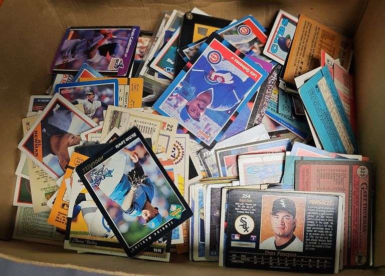 Baseball Trading Card Assortment Inc. Paul Noce, Mike Piazza, Dale ...