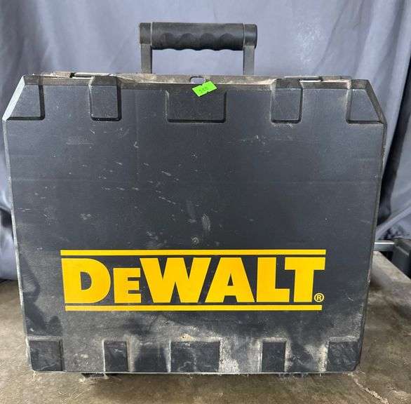 DeWalt Plastic Tool Case with Handle - Metzger Property Services, LLC