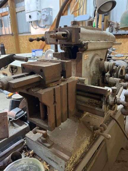 Delta Milwaukee Metal Shaper Machine Tool - Metzger Property Services, LLC