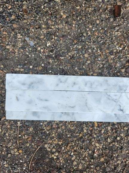 Stone wall panels aproximatly 10 boxes has broken pcs. - Metzger ...