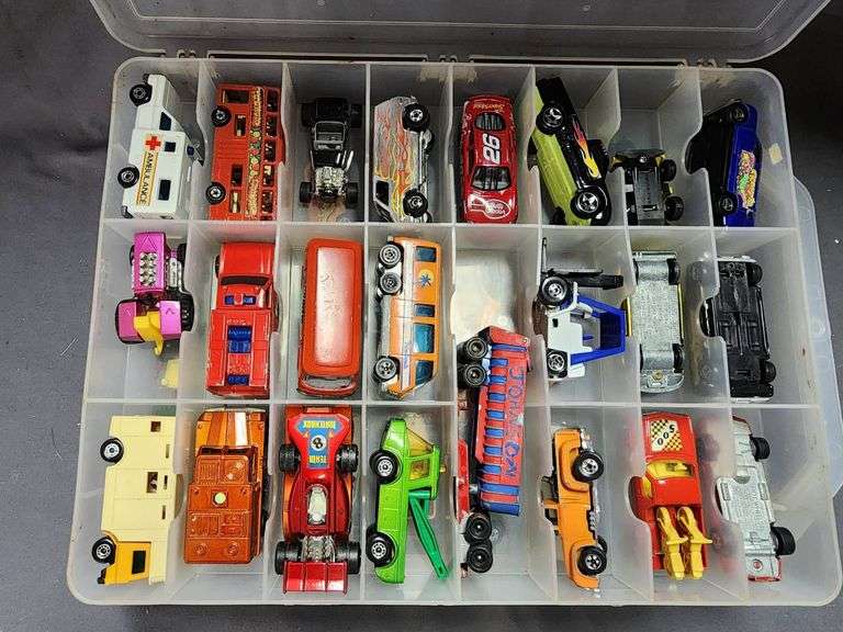 Die-Cast Model Cars with Plastic Storage Case - Metzger Property ...
