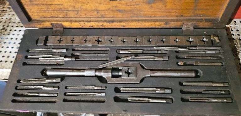 Wright Tool Set with Tap and Die Kit by Butterfield & Co. - Metzger ...
