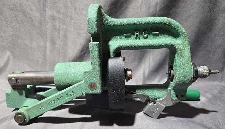 RCBS Rock Chucker Reloading Press with Green Handle - Metzger Property ...