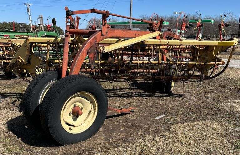 New Holland 256 dolly wheel hay rake, ran through the shop at - PICK UP ...