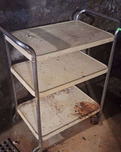 Three-Shelf Metal Utility Cart with Tubular Frame (Rusted) - Metzger ...