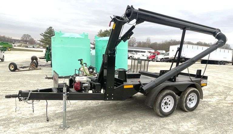 Easiload Seed Systems Tender, Tandem Axle, Bumper Hitch, Honda G160 ...