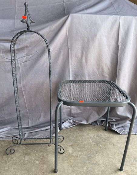Metal Stand and Table with Mesh Design - Metzger Property Services, LLC