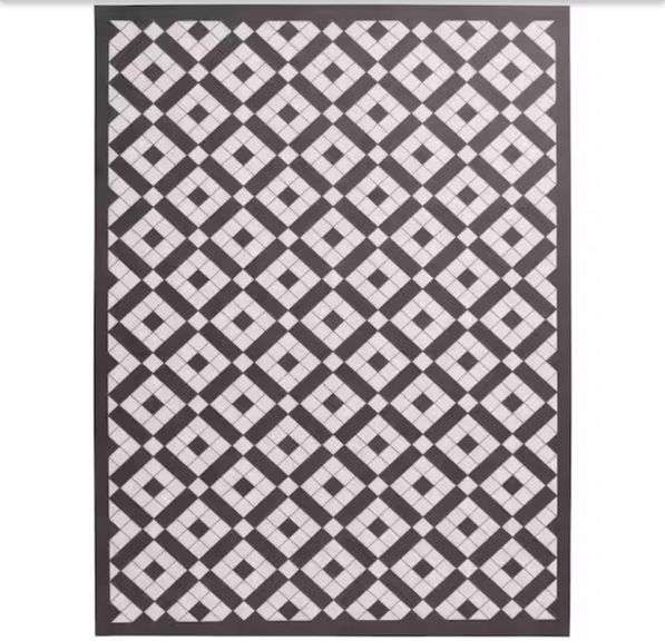 StyleWell Black and White 5 ft. x 7 ft. Diamond Vinyl Area Rug ...