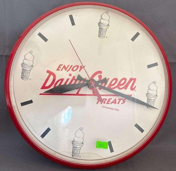 Dairy Queen Wall Clock with Ice Cream Graphics 12.5-Inch - Metzger ...