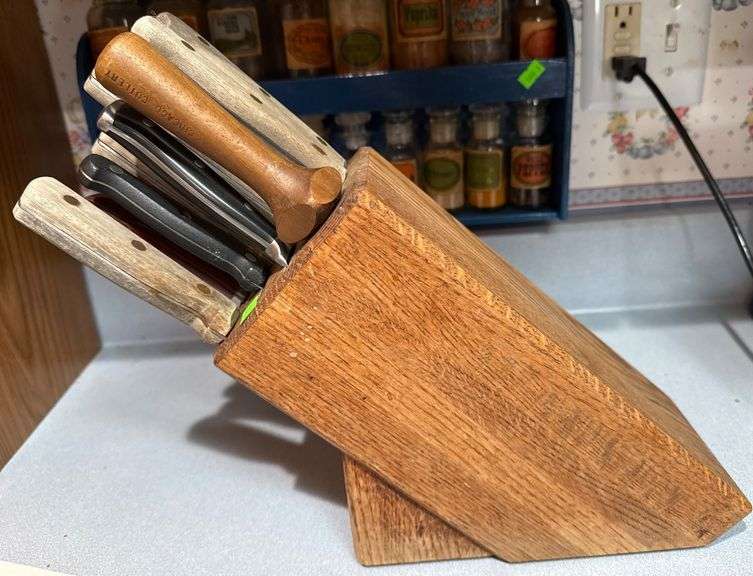 Knife Block with Assorted Kitchen Knives and Sharpening Rod - Metzger ...