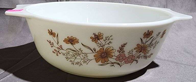 Pyrex England Mixing Bowl with Floral Design - Metzger Property ...