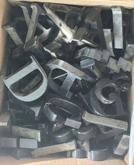 Box of 3-Inch Plastic Letters and Numbers for Signage or Crafts ...