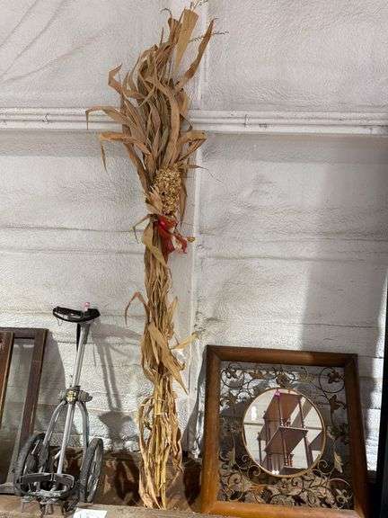 Decorative Dried Corn Stalk Bundle with Red Accent - Metzger Property ...