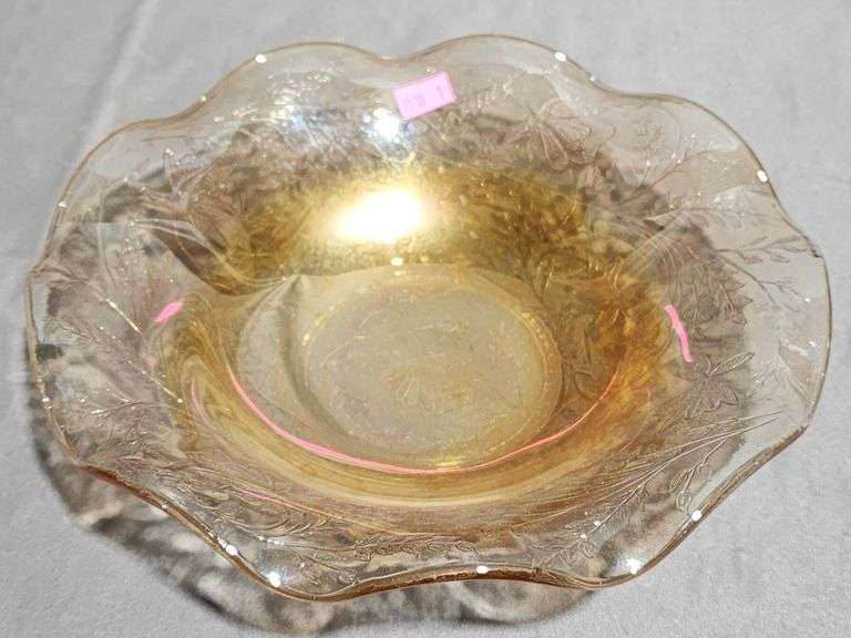 Amber Glass Bowl with Floral Etching and Ruffled Rim - Metzger Property ...