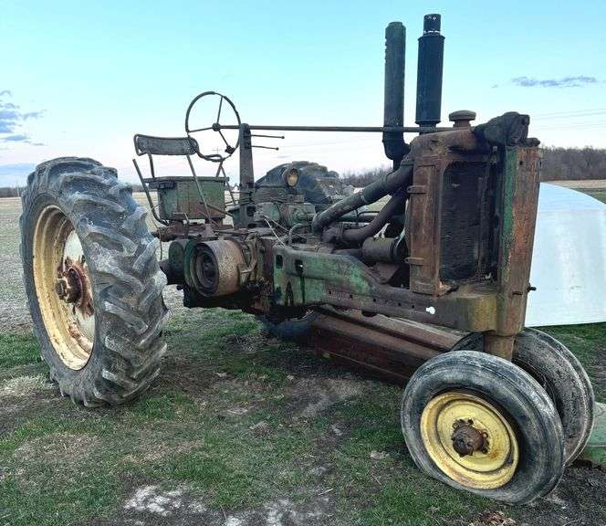 1949 John Deere A, motor turns over, one new rear tire, restoration ...