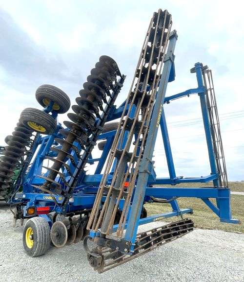 Landoll 7431 Folding VT Plus Vertical Tillage with Rolling Basket, Hyd ...