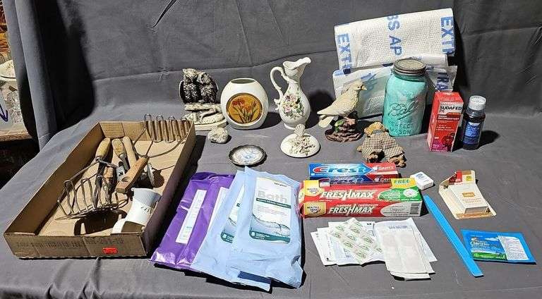 Lefton Pitcher, The Art of Cloisonne Vase Made in Japan Marked 24 KT ...