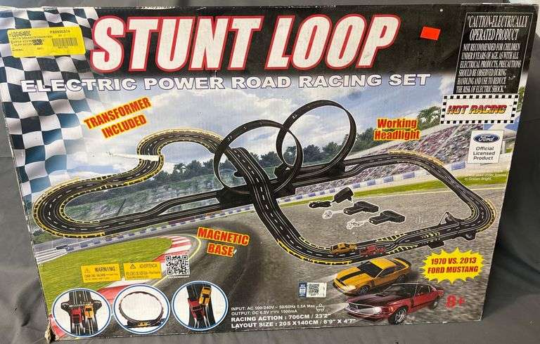 Stunt Loop Electric Power Road Racing Set with Accessories - Metzger ...