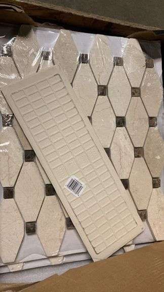 Valencia Blend Elongated Octagon 12.25 in. x 15 in. Polished Marble ...