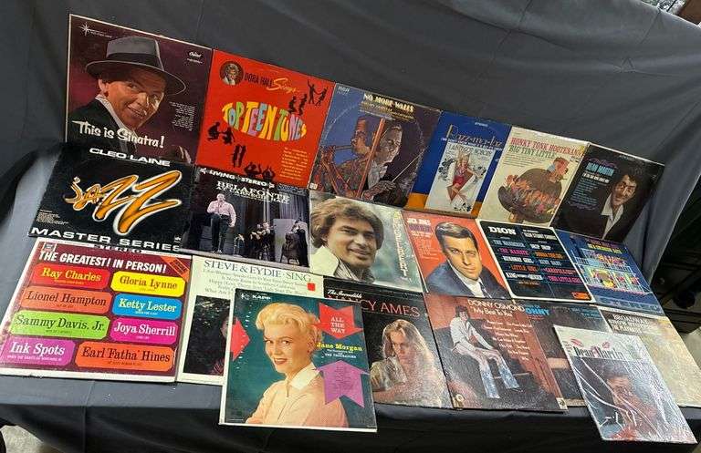Music Albums and Record Covers Featuring Multiple Artists Including ...