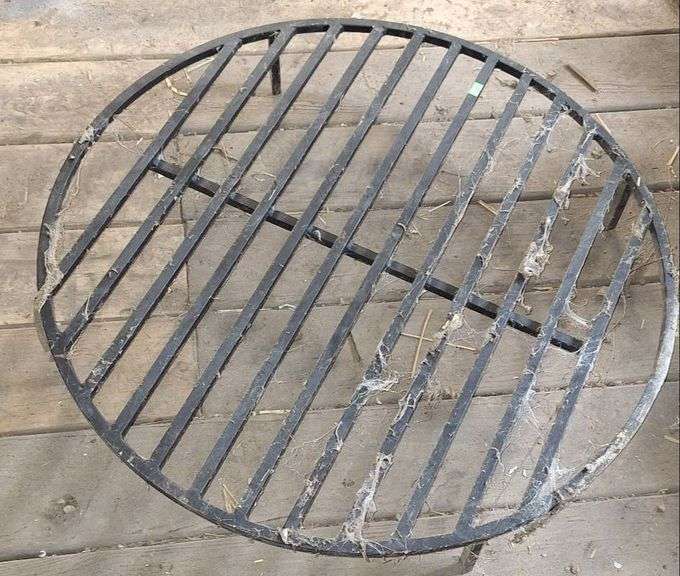 Metal Round Grilling Rack 28″ - Metzger Property Services, LLC