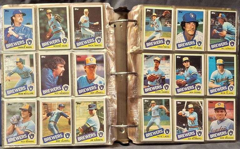 1985 Topps Baseball Card Set in Binder Featuring Mark McGwire and ...