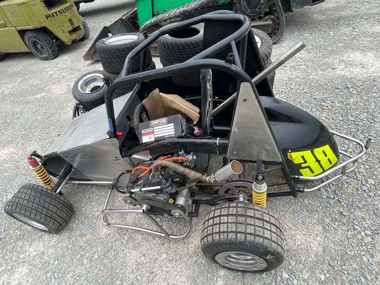 Mini Motorsport sprint car with running MCR engine, extra rims & tires ...