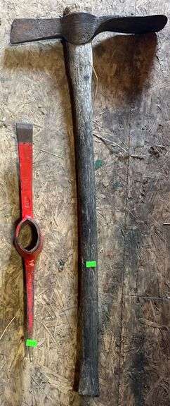 Pick Axe with Wood Handle and Red Heavy-Duty Wedge Tool Head - Metzger ...