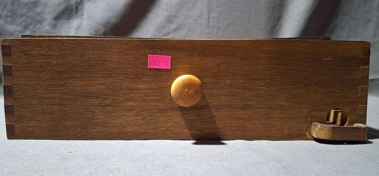 Labyrinth-Style Marble Maze Game with Rotating Knob Mechanism - Metzger ...