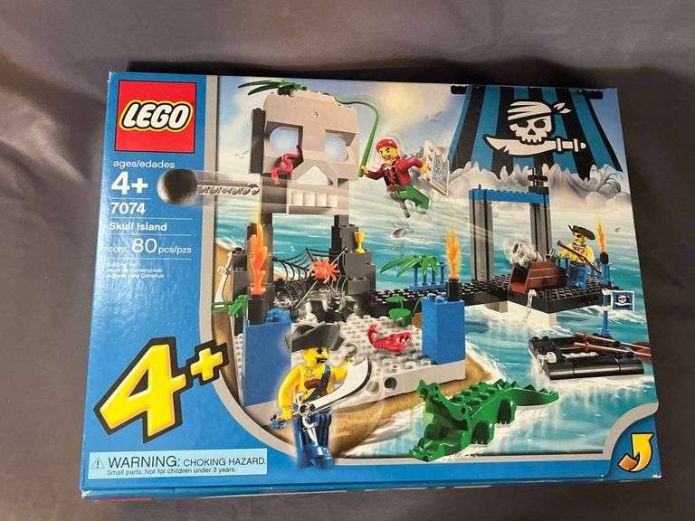 LEGO Set 7074 Buccaneers Set with Box and Instructions - Metzger ...