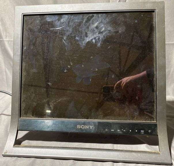 Sony 17-Inch LCD Color Computer Display Model SDM-HS73P, Manufactured ...