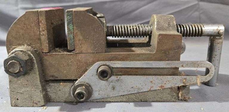 Metal Machinist Drill Press Vise with Adjustable Screw Mechanism ...