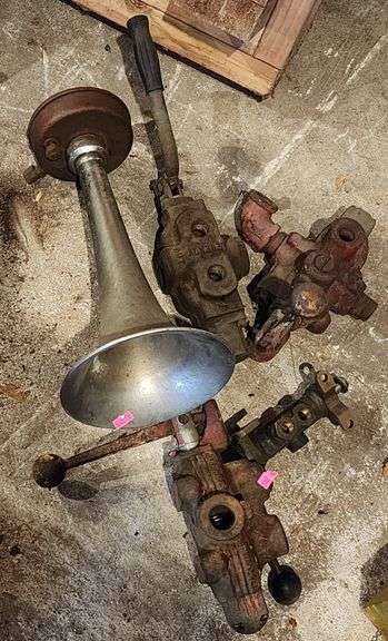 Metal Horn and Mechanical Components with Valve Assemblies - Metzger ...