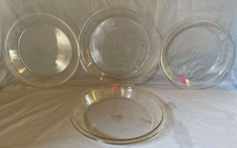 Set of 4 Pyrex Clear Glass Pie Plates - Metzger Property Services, LLC