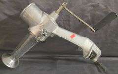 Squeezo Strainer and Food Mill with Hand Crank - Metzger Property ...