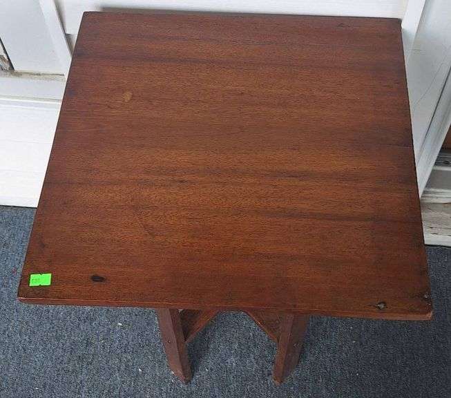 Square-Top Lamp Table with Cross-Brace Design, 16x16x25 Inches ...