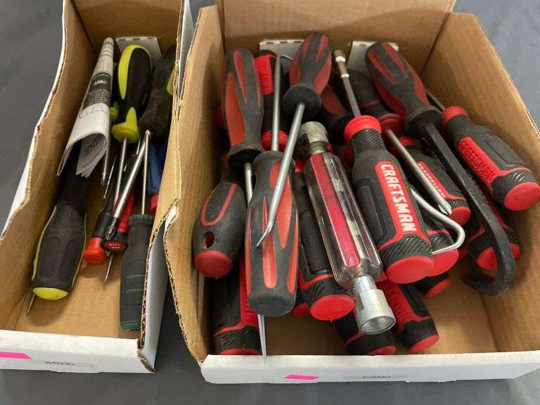 Craftsman Screwdrivers with Rubber Grip Handles and Additional ...